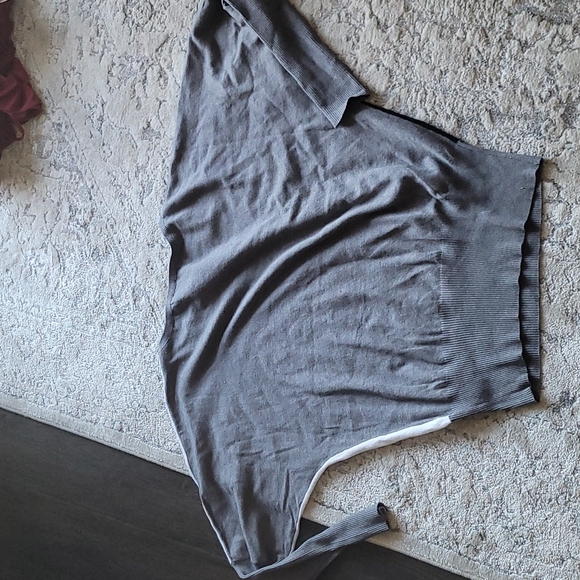 Aaeda | Sweaters | Aaeda Colorblock Sweater | Poshmark